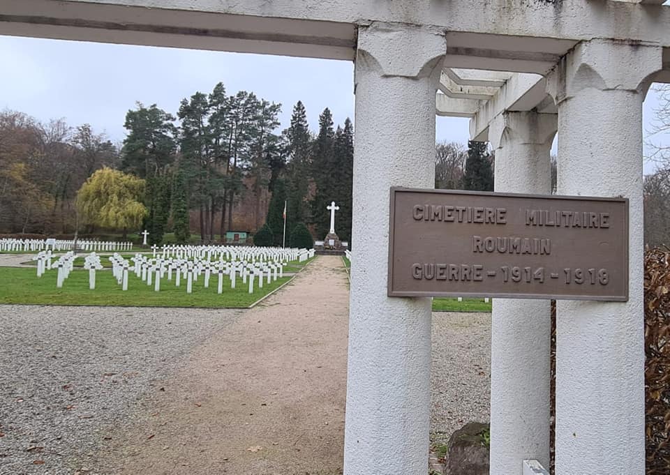 Senatorul Titus Corlățean a mers, de Ziua României, la cimitirul militar românesc din Soultzmatt